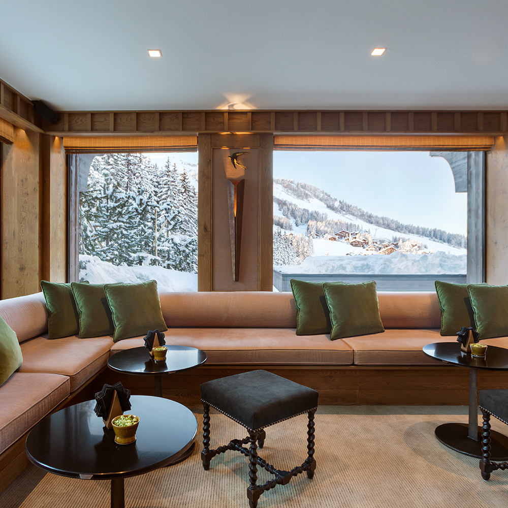 Luxury Ski Holidays | Winter Breaks | Aman