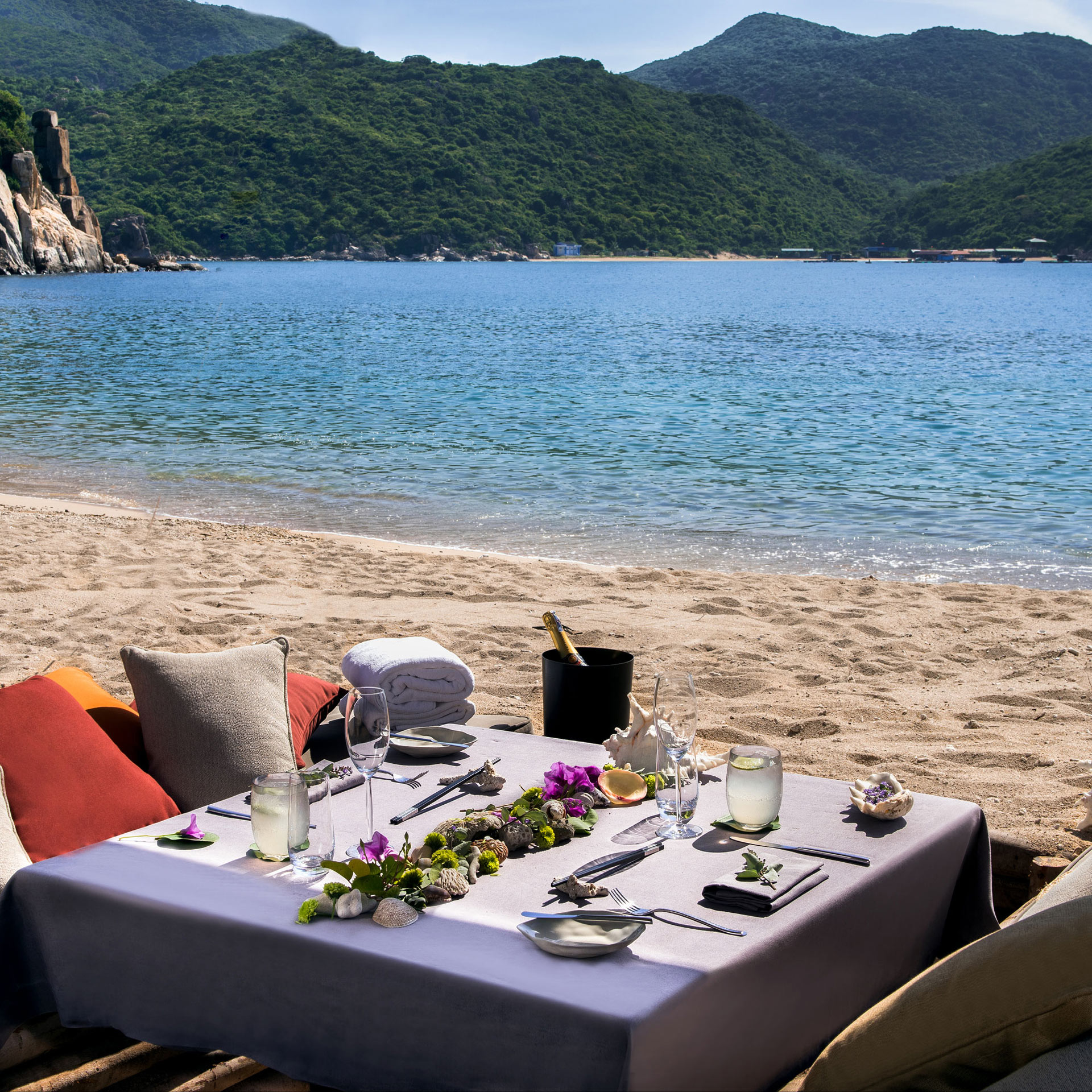 Dining venues and experiences at Amanoi - Aman