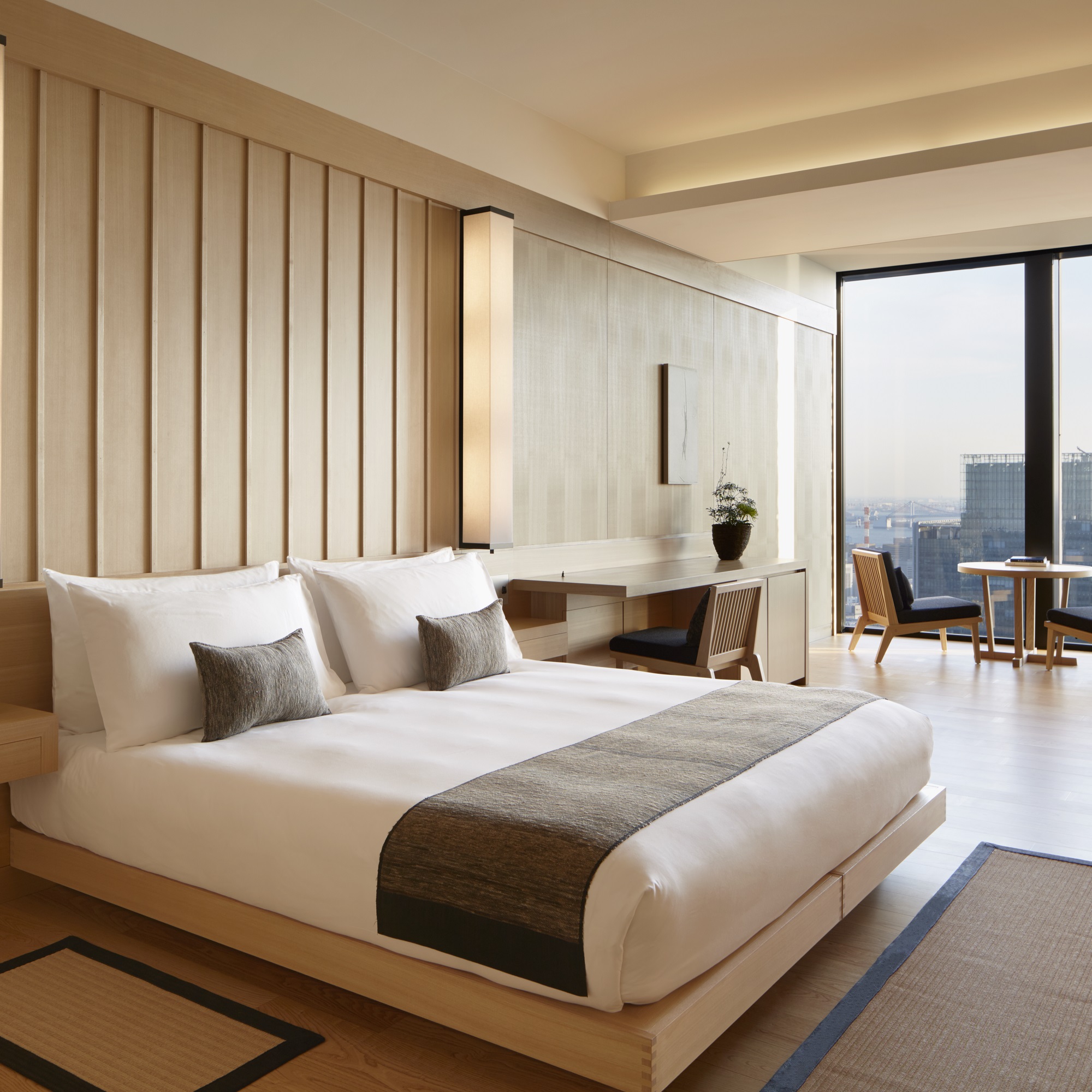 Rooms & Suites - Luxury Hotel Accommodation - Aman Tokyo