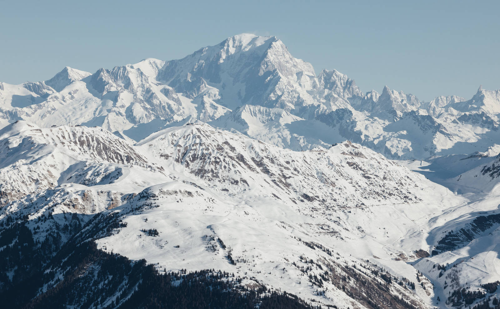 Luxury Ski Holidays | Winter Breaks | Aman