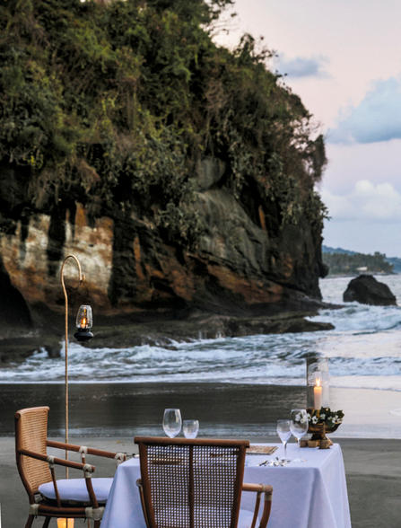 Luxury Coastline Resort in Bali, Indonesia - Amankila